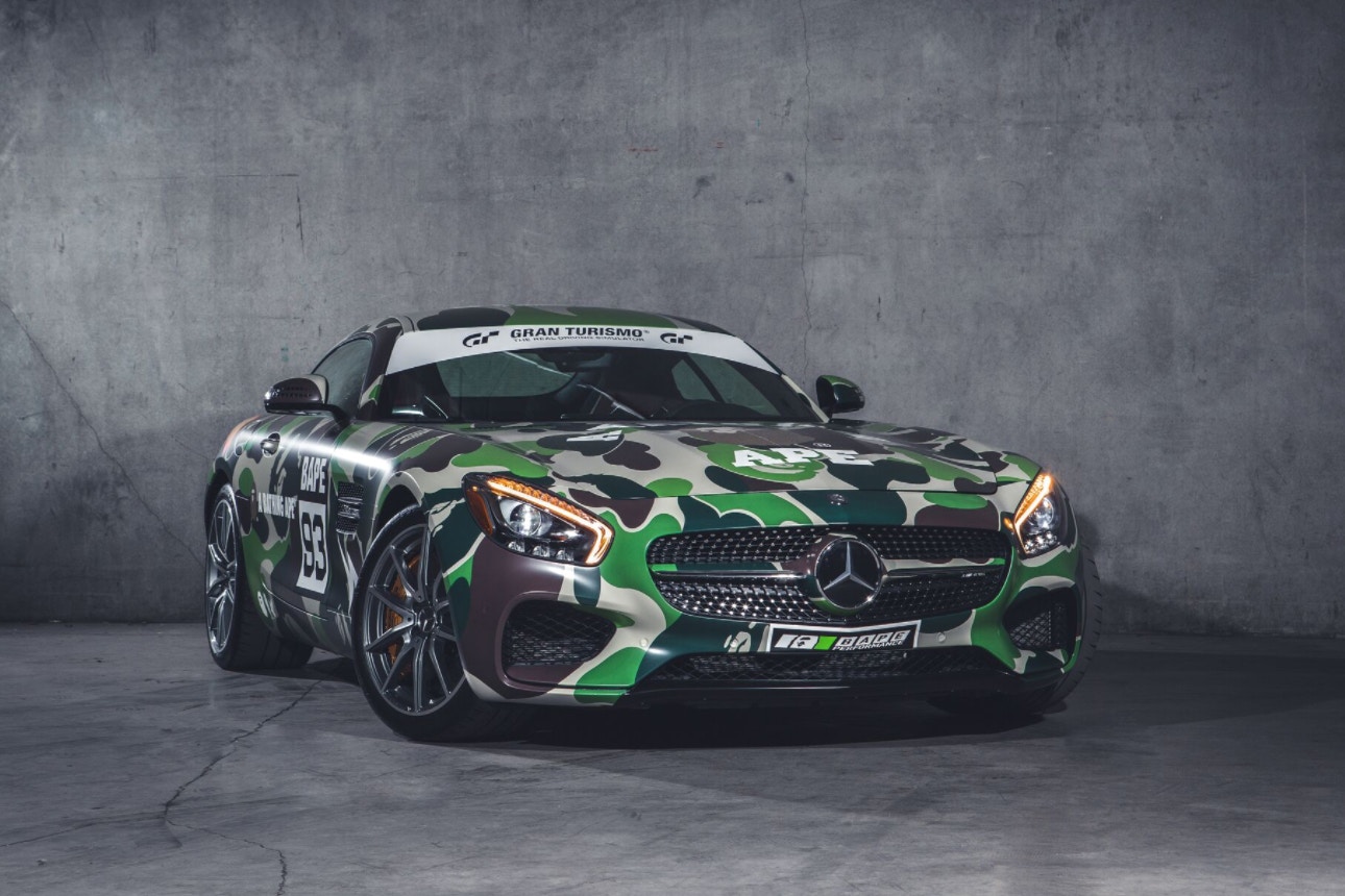 Lihat Kolaborasi Kereta Gran Turismo x BAPE, UNDEFEATED & ASSC