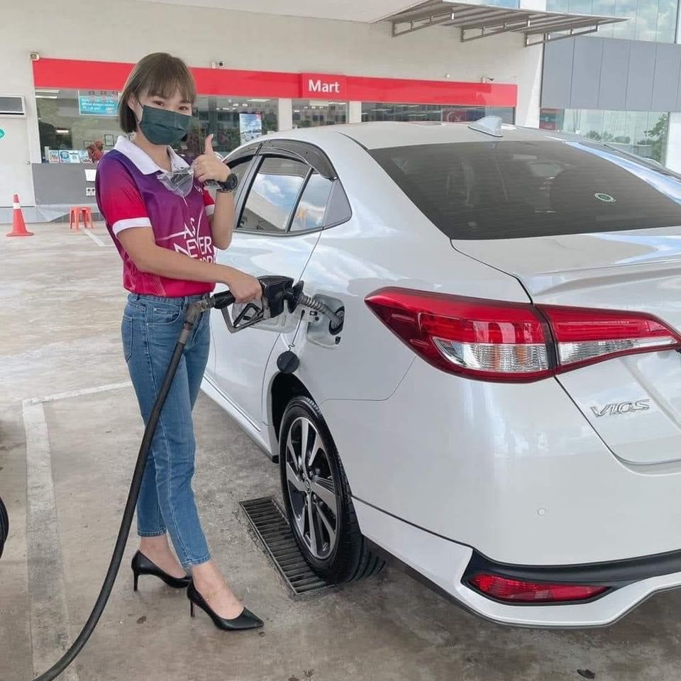 Gadis Tular Isi Minyak Diesel Pada Kereta Vios Dakwa Ia Hanya Gimik Sahaja