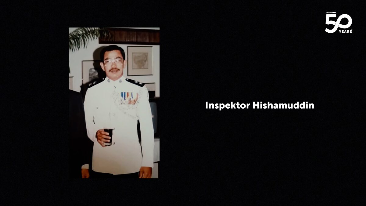 Kenali 'Che Lah', Individu Cipta Lirik Lagu Korporat & Himpunkan ...